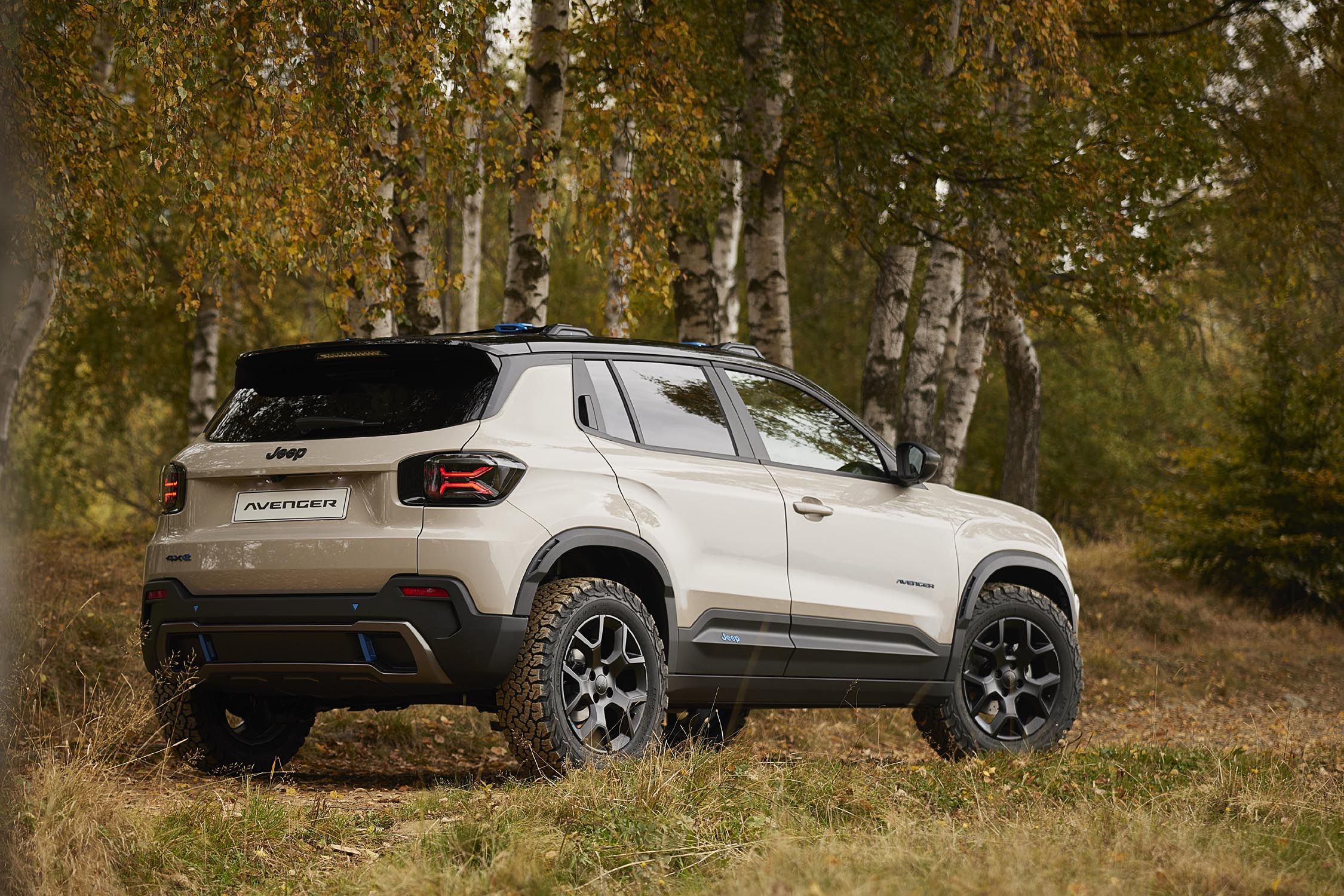 Jeep Avenger 4xe Concept : une version quatre roues motrices de l ...