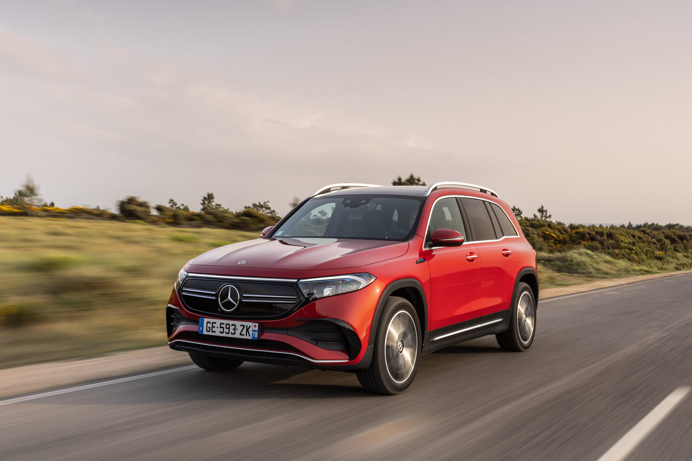 Essai MERCEDES EQB 350 AMG Line 4Matic - MotorGreen