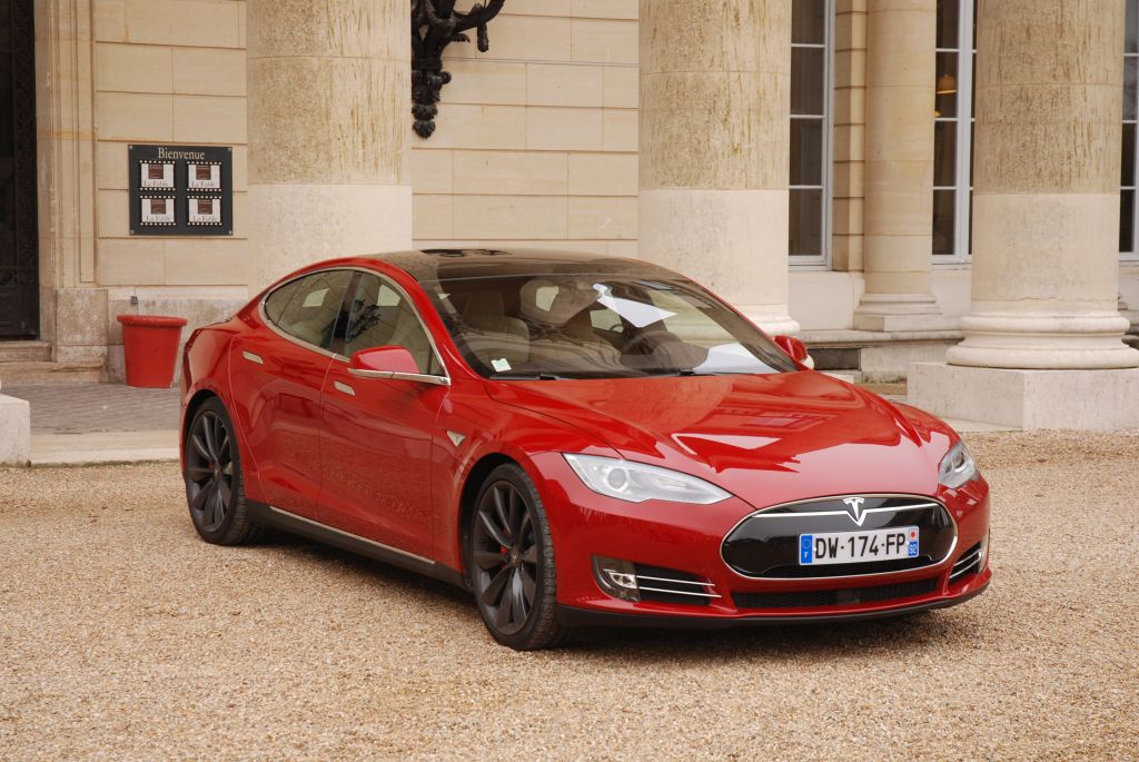 Essai TESLA Model S P90D - MotorGreen