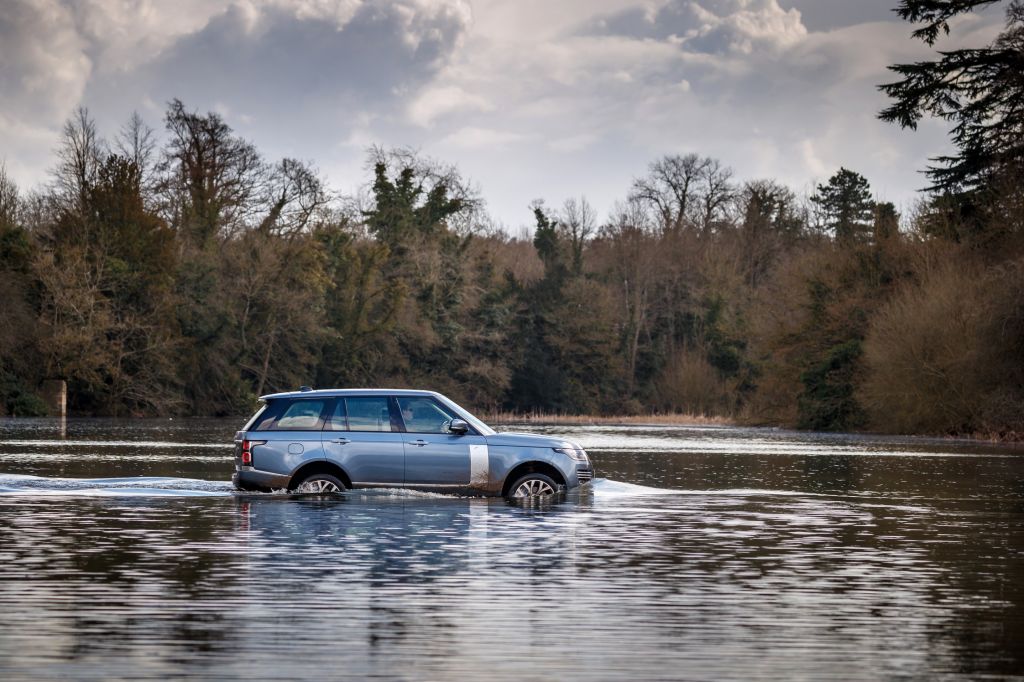 Essai LAND ROVER Range Rover P400e Autobiography - MotorGreen