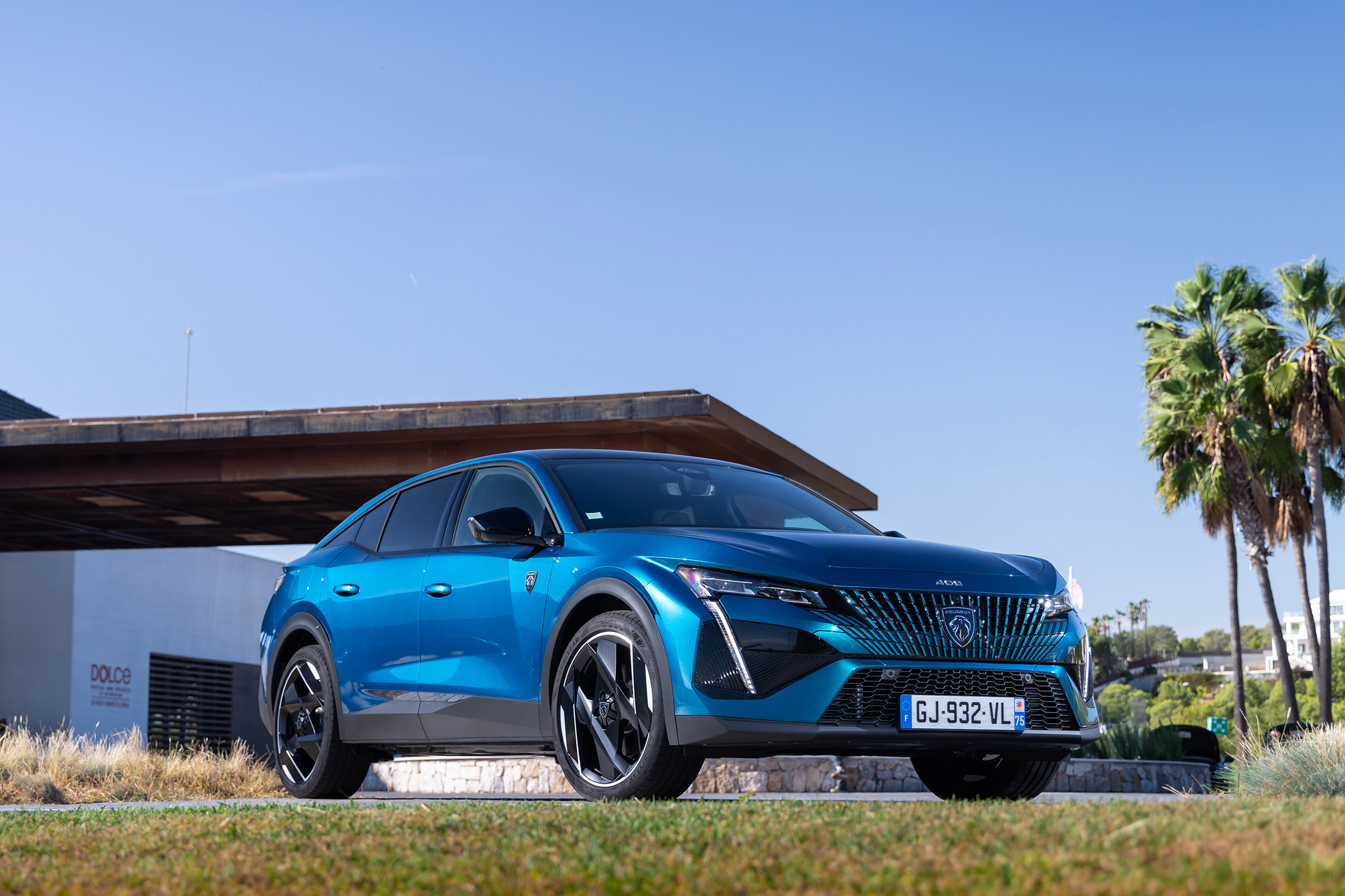 Essai PEUGEOT 408 Hybrid 225 ch GT - MotorGreen