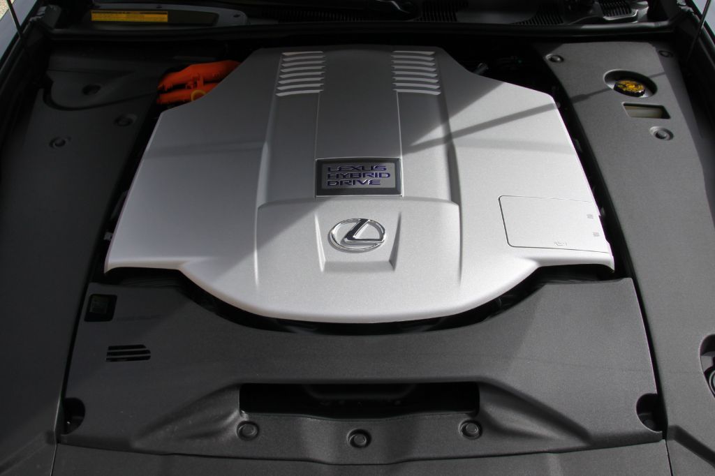 Essai LEXUS LS 600h L - MotorGreen